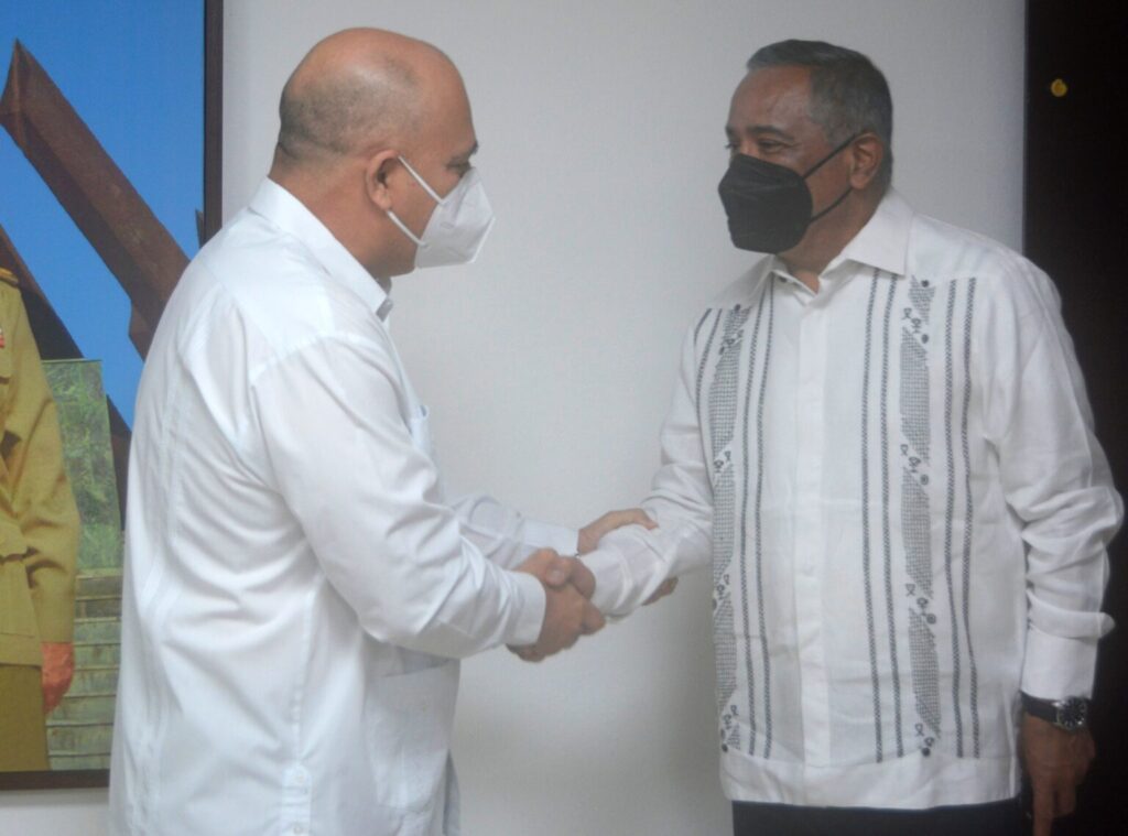 Cuban leader received the Prime Minister of Belize - Prensa Latina