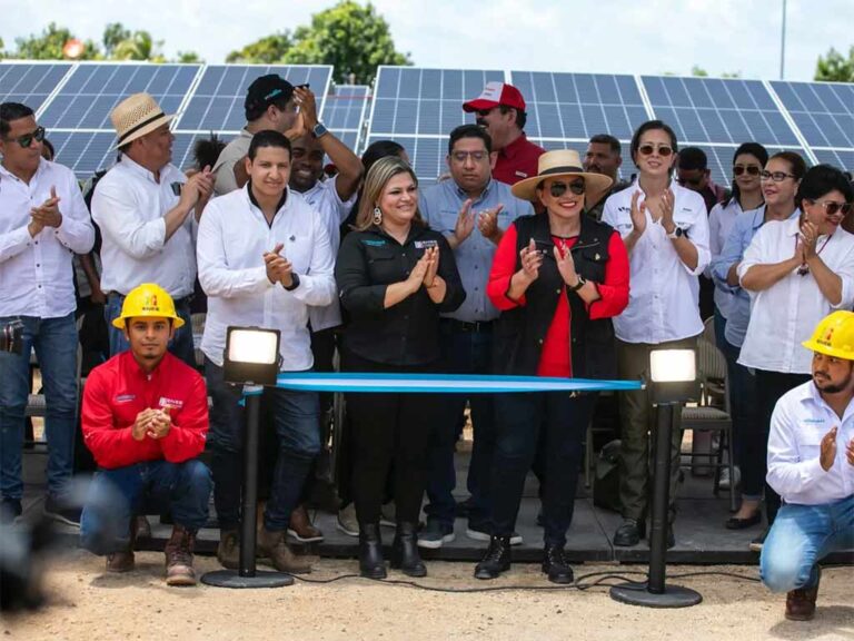 Solar energy project benefits over 14,000 Hondurans (+Photo) - Prensa ...