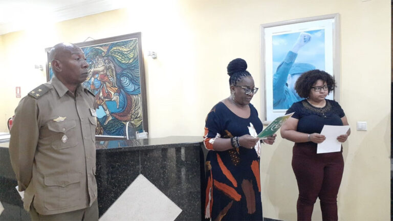 Tribute to first head of Cuban military mission in Angola - Prensa Latina