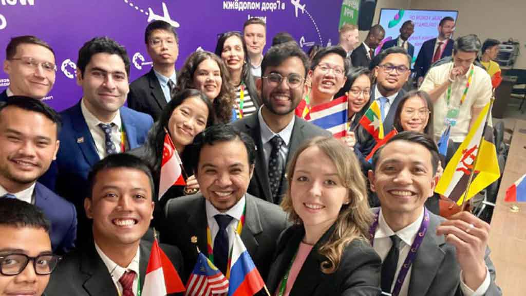 Youth diplomacy meets in Sochi - Prensa Latina